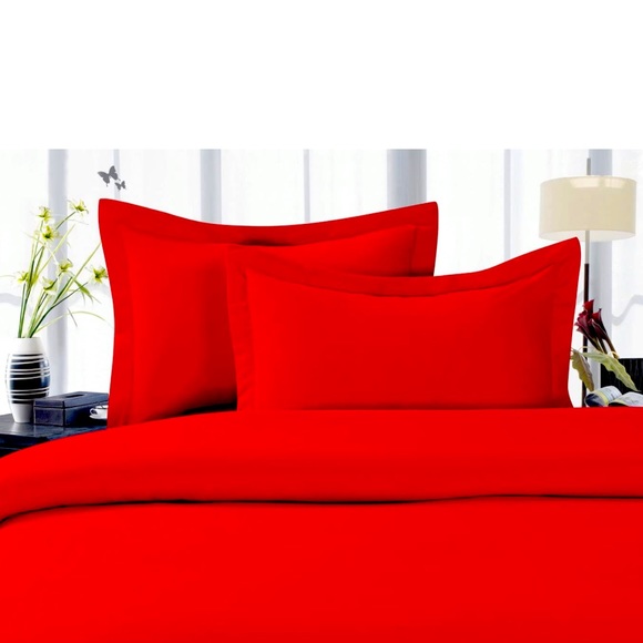 Bedding | Red Queen Duvet Cover Set Wshams Like New | Poshmark